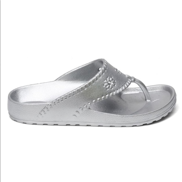 Woz? | Shoes | Nib Woz Sorrento Blown Eva Silver Sandals | Poshmark